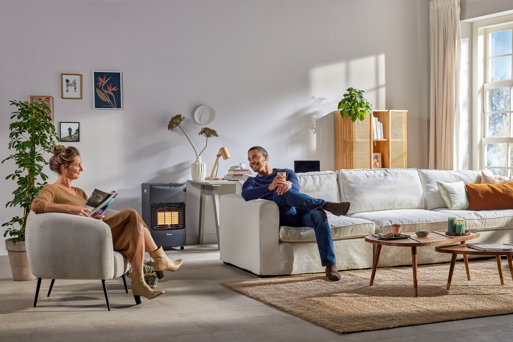 Gas heater GH 1142 R without regulator black