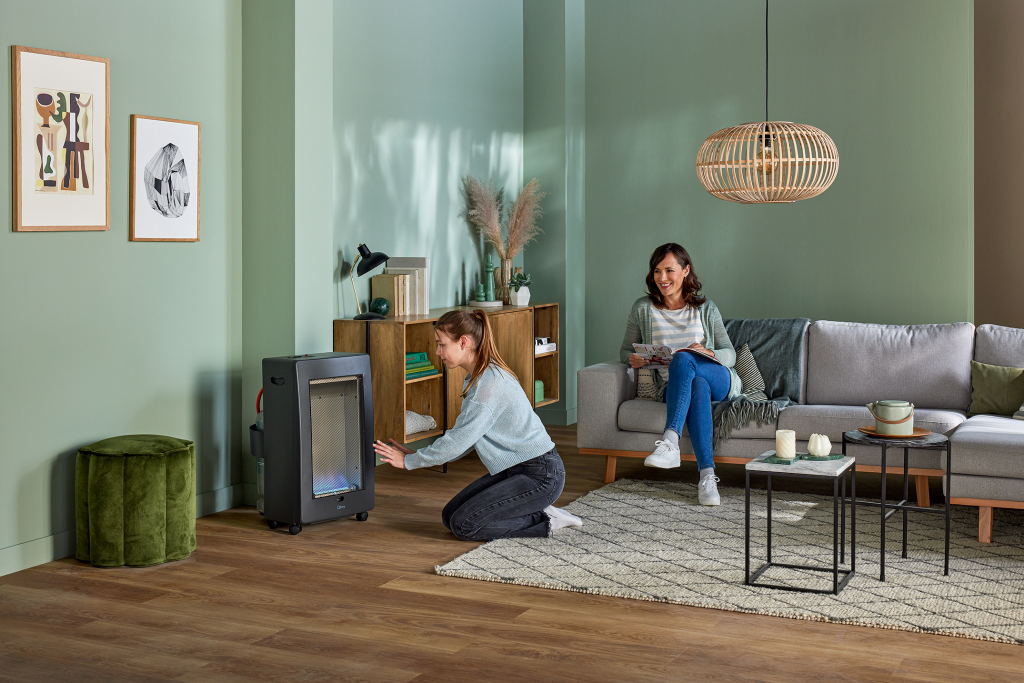 Gas heater GH 438 B-2 2-in-1 without regulator black