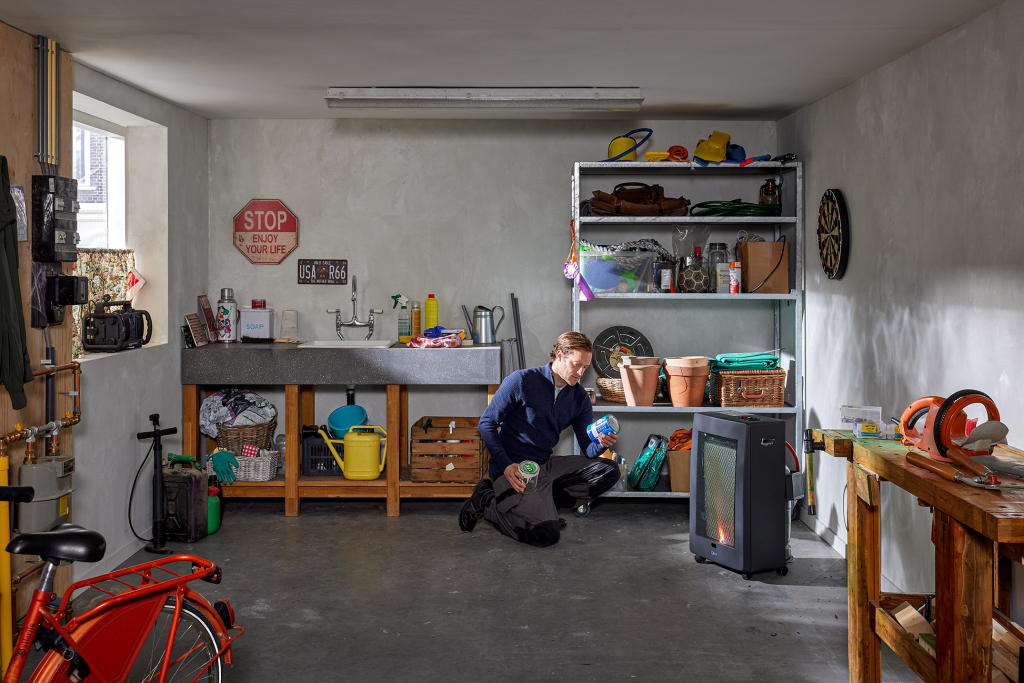 Gas heater GH 825 C G1/2 without regulator black